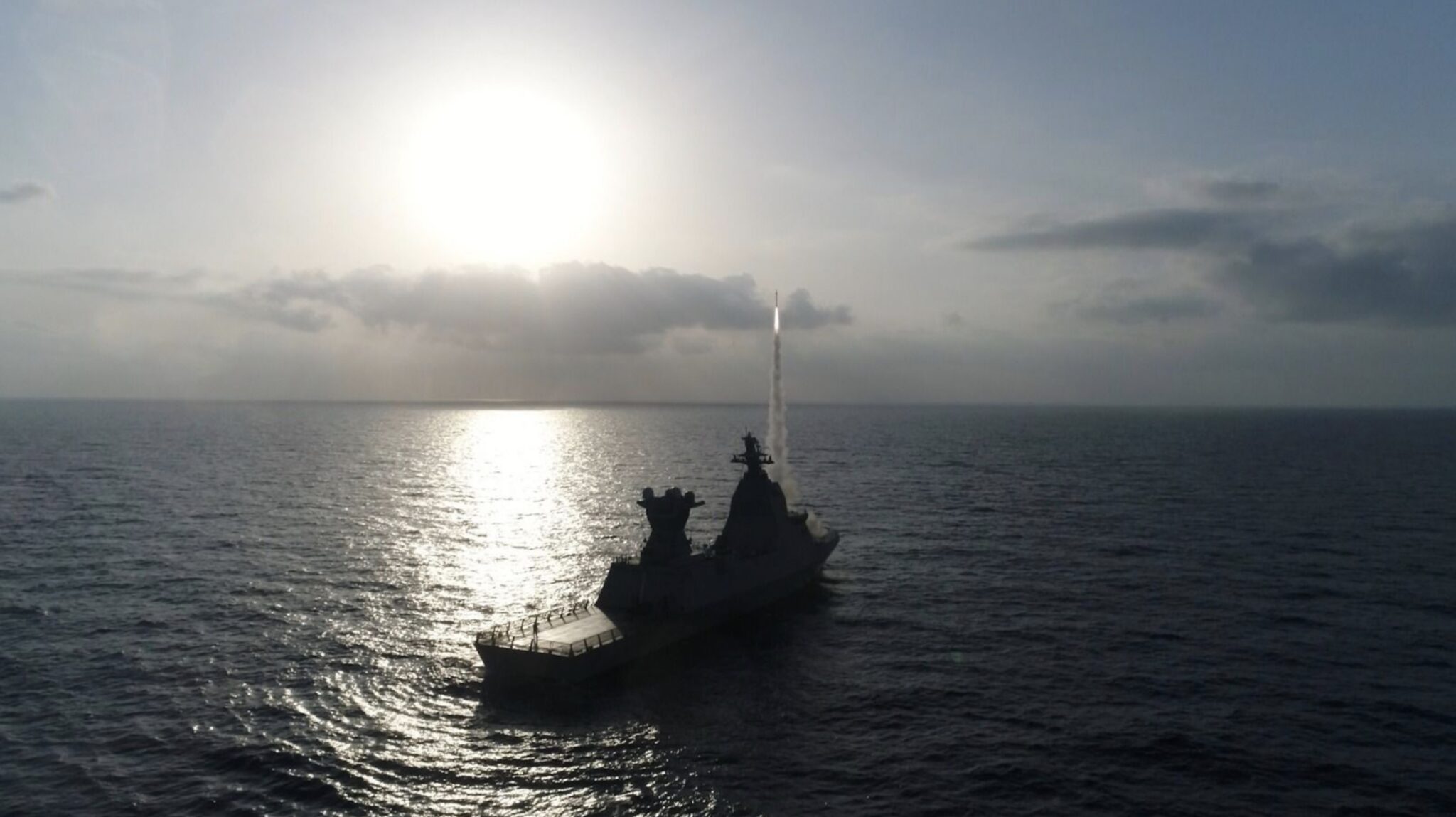 New Guns, Missiles and Laser Systems for Naval Inner Layer Defence