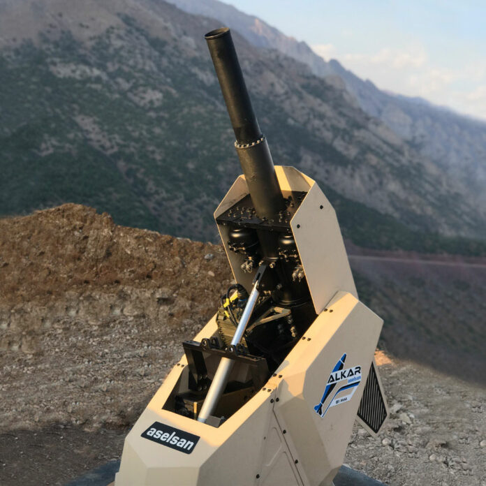 Self-propelled mortar and ammunition overview