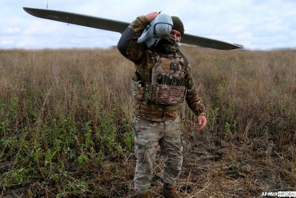 Sensor fusion; The future of land ISTAR?