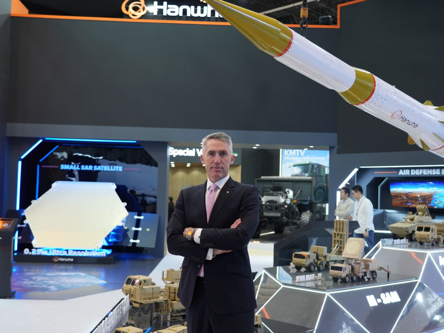 Hanwha signals even stronger push into international defence market ...