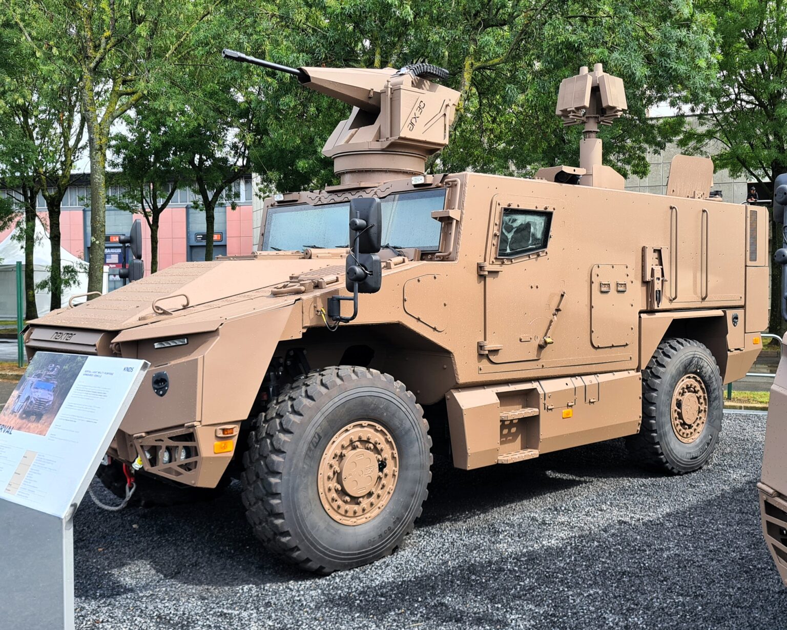 Low-cost kinetic effectors for drone defence