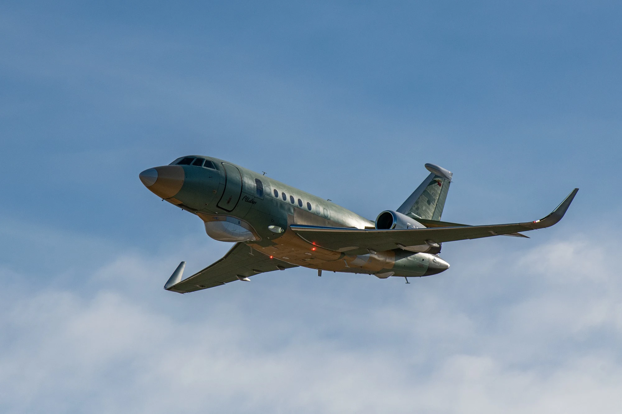 French DGA order brings Falcon Albatros fleet size up to 12 - European ...