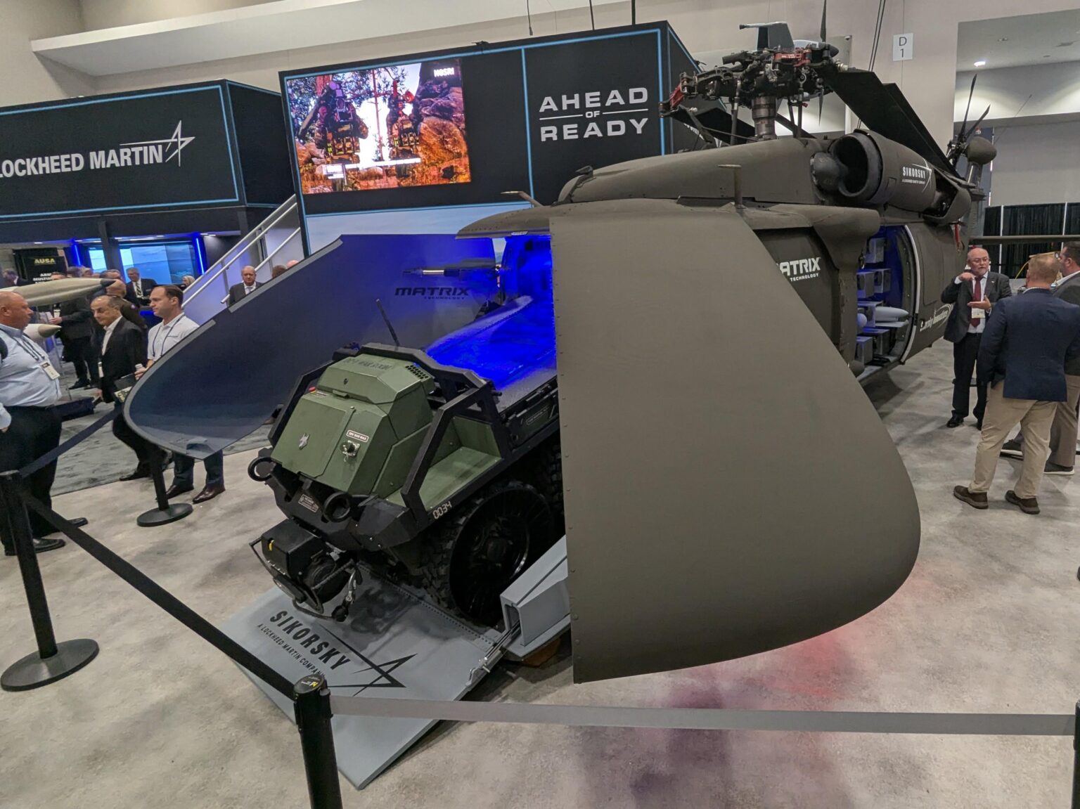 AUSA 2025: Sikorsky unveils unmanned Black Hawk cargo variant ...